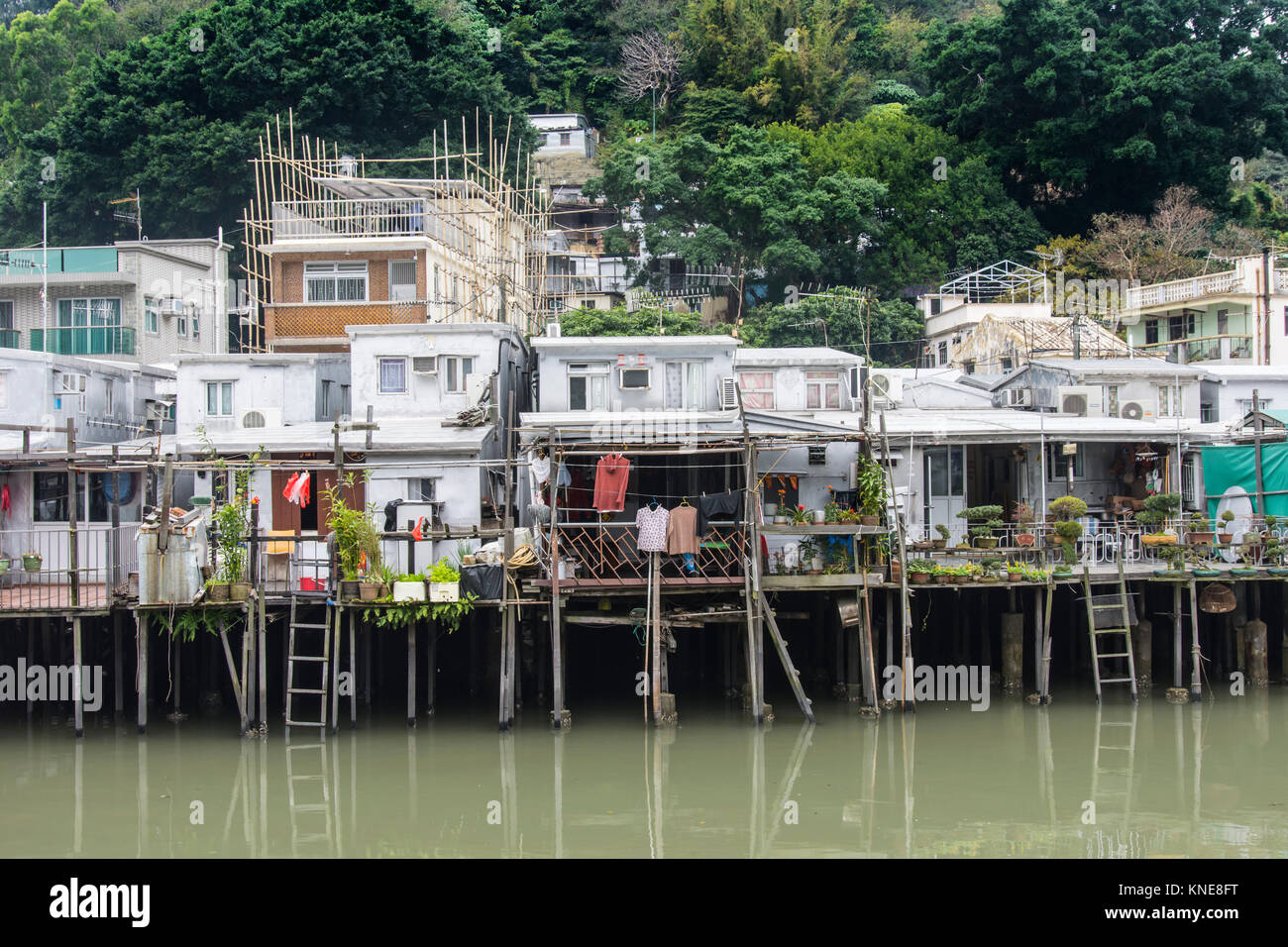 Fishing boats stilt houses town hi-res stock photography and images - Alamy