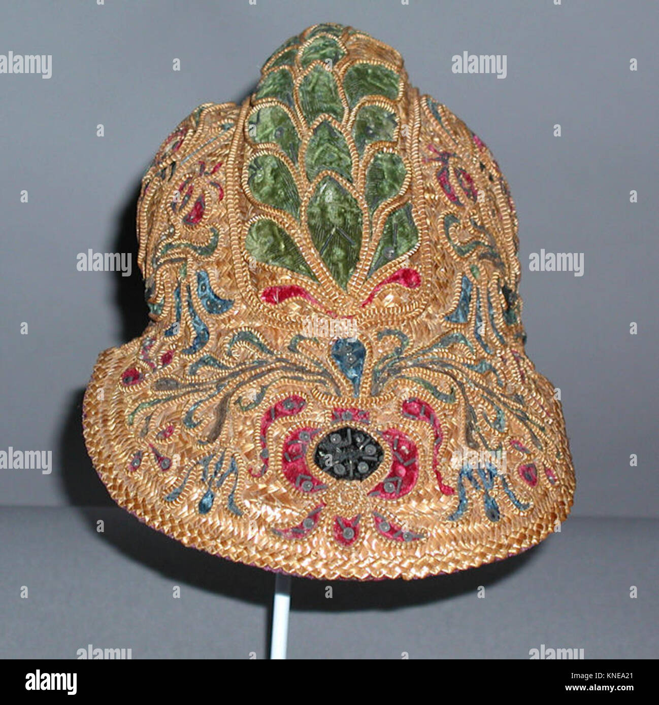 Helmet MET 32.132 F 81541 Stock Photo - Alamy