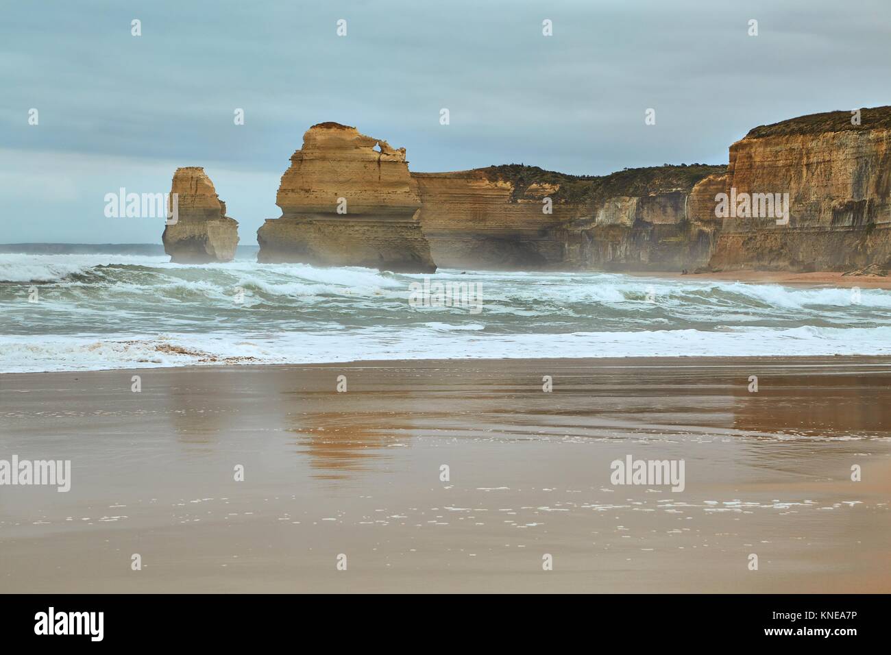 Sandy Ocean Beach Stock Photo - Alamy