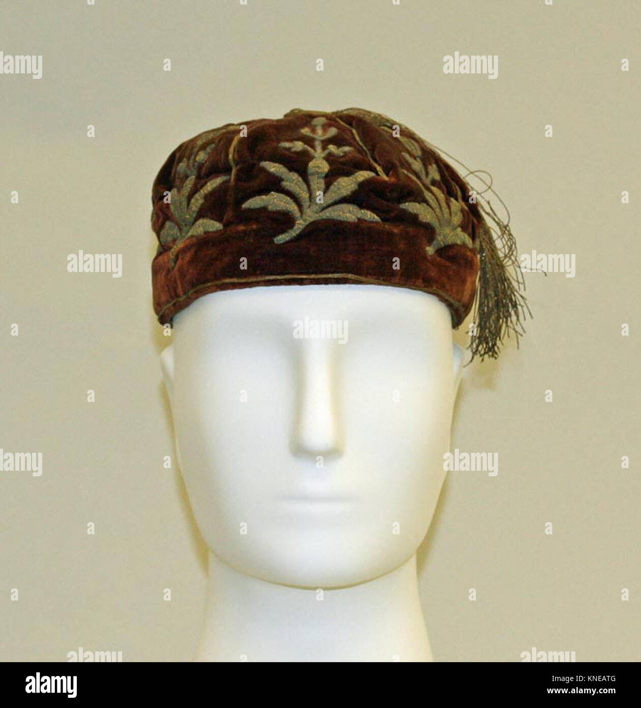 Cap MET CI44.8.30 84584 Stock Photo - Alamy