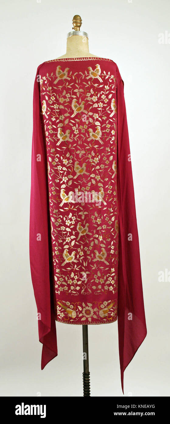 Evening ensemble MET CI44.64.13a B 84586 Stock Photo - Alamy