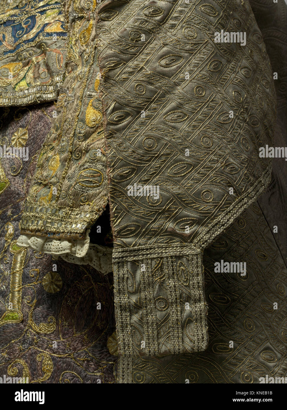 Ensemble MET DP206084 98291 Stock Photo - Alamy