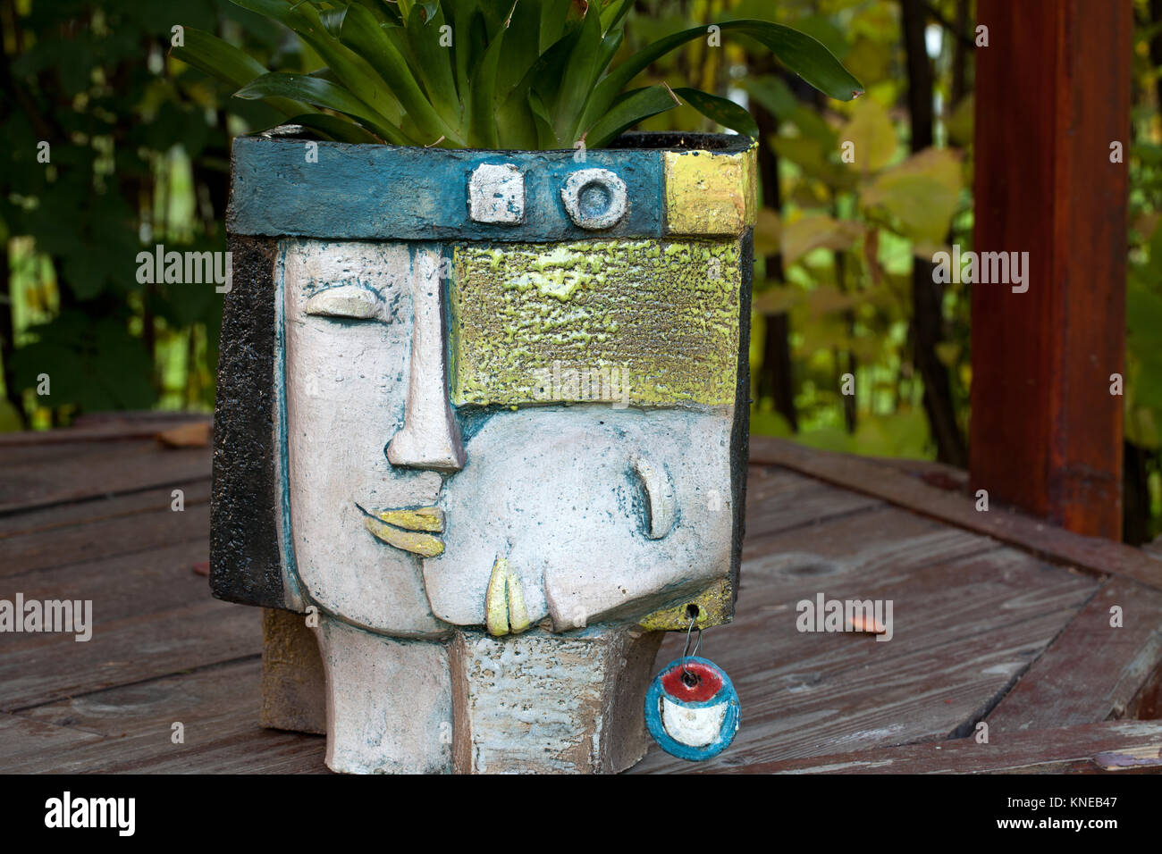 the flower pot in the form of the feminine head Stock Photo - Alamy