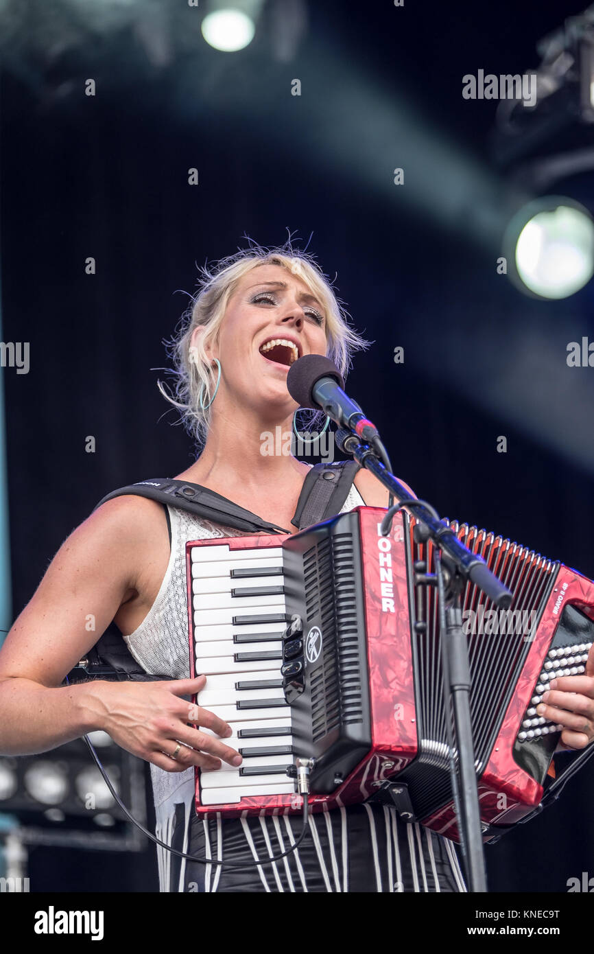 Katzenjammer band hi-res stock photography and images - Alamy