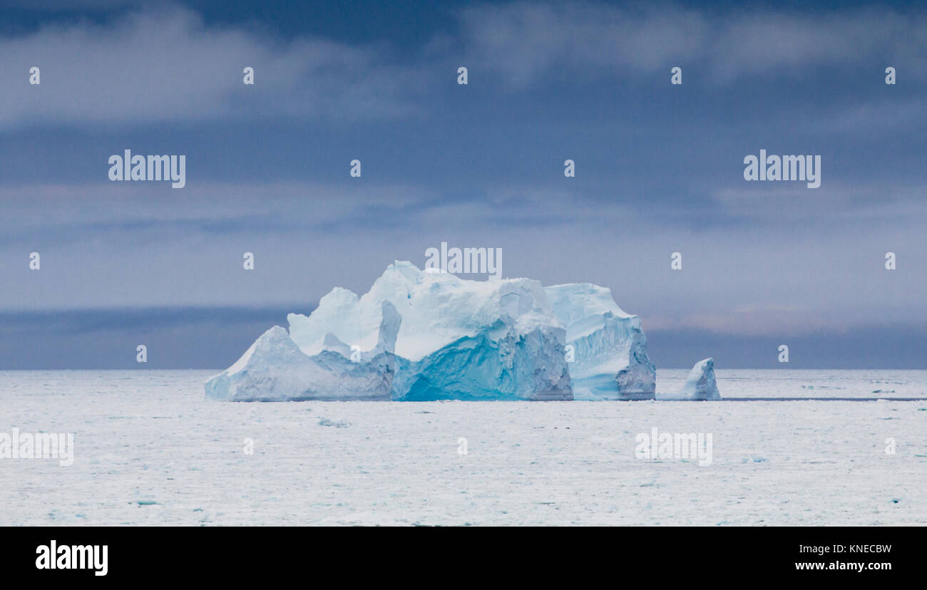 Blue colored iceberg in Antarctica (Weddell Sea Stock Photo - Alamy