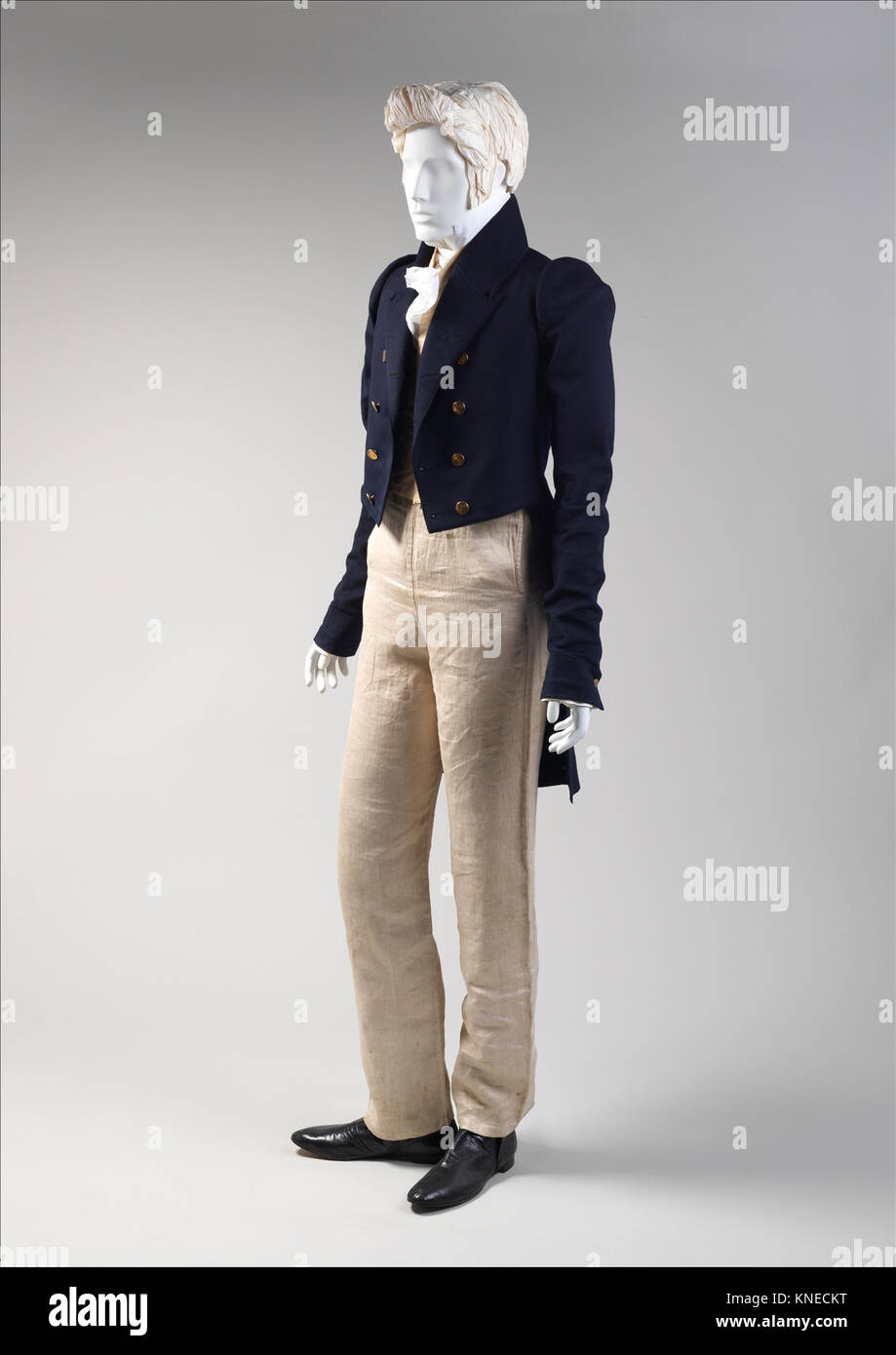 Ensemble collection garments accessories hi-res stock photography and ...