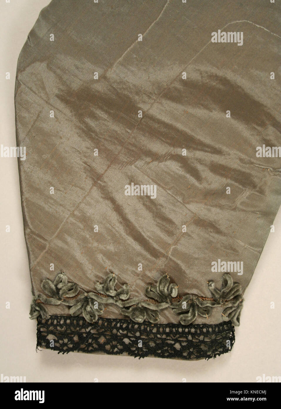 This historical dress showcases the fashion and textile design of its ...