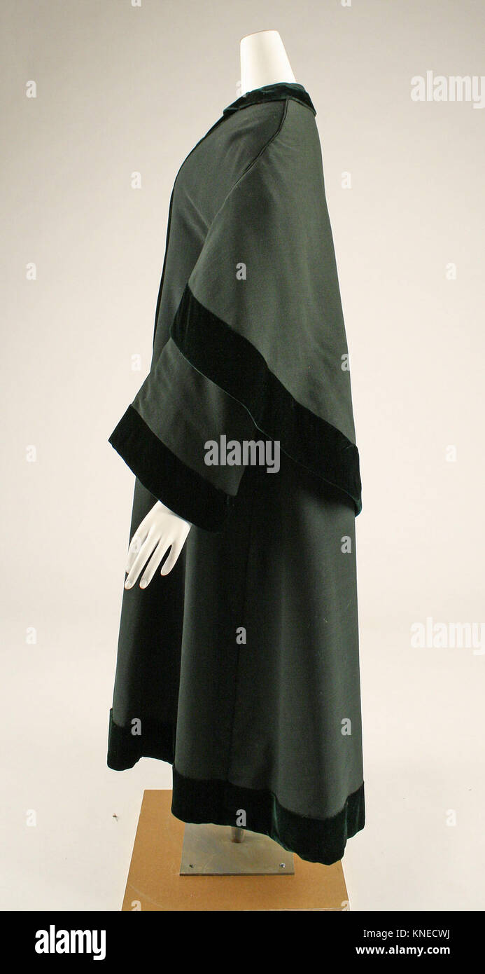 This MET cloak exemplifies historical textile craftsmanship, period ...