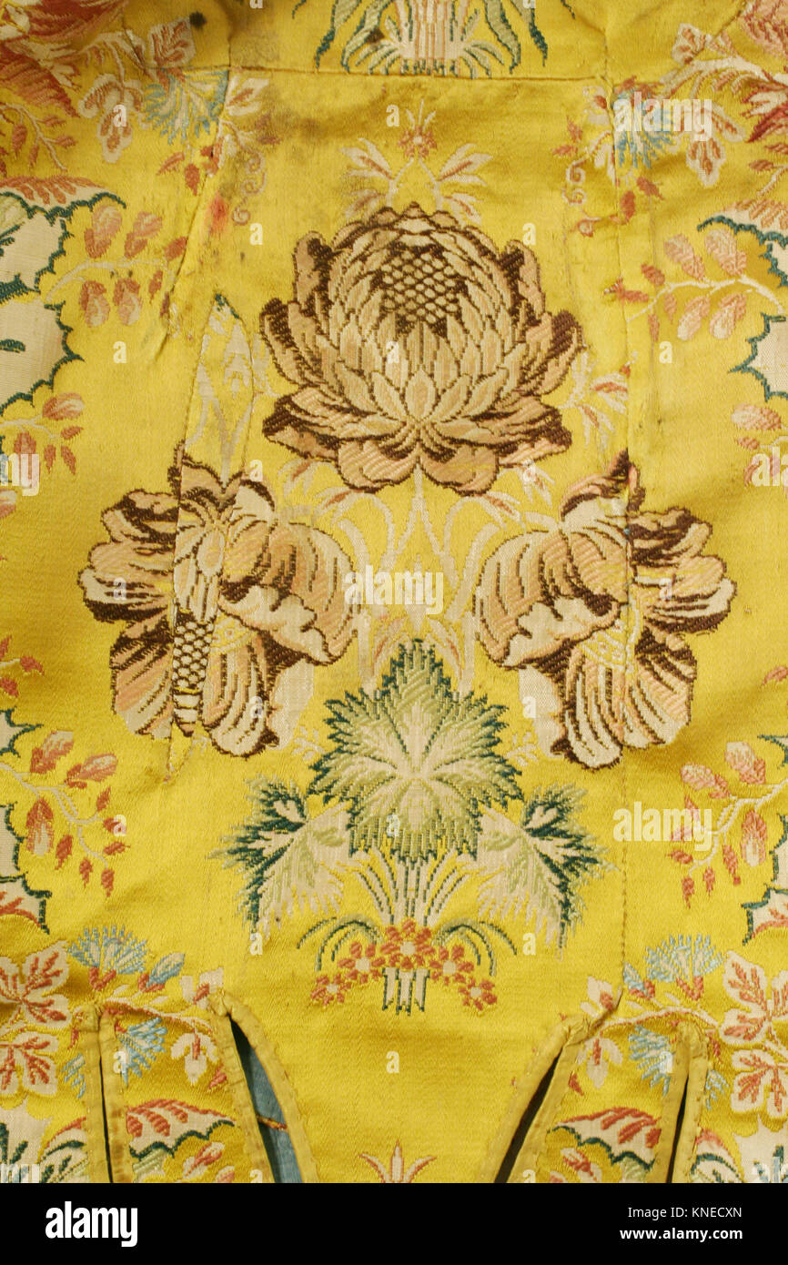 This bodice is part of the Metropolitan Museum's collection ...