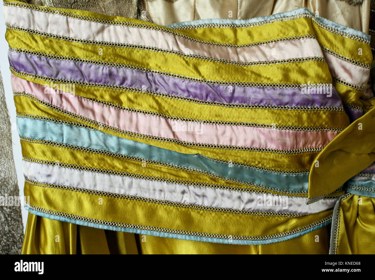 Evening dress MET CI44.64.36 d 94668 Stock Photo - Alamy