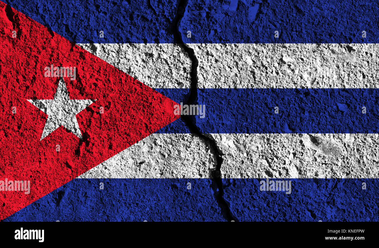 Cuba flag with crack through the middle. Country divided concept Stock ...