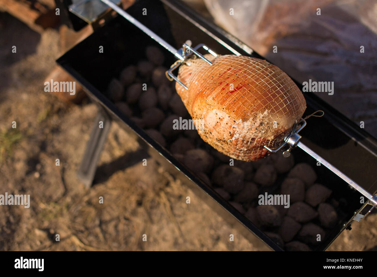 Suspended grill hi-res stock photography and images - Alamy
