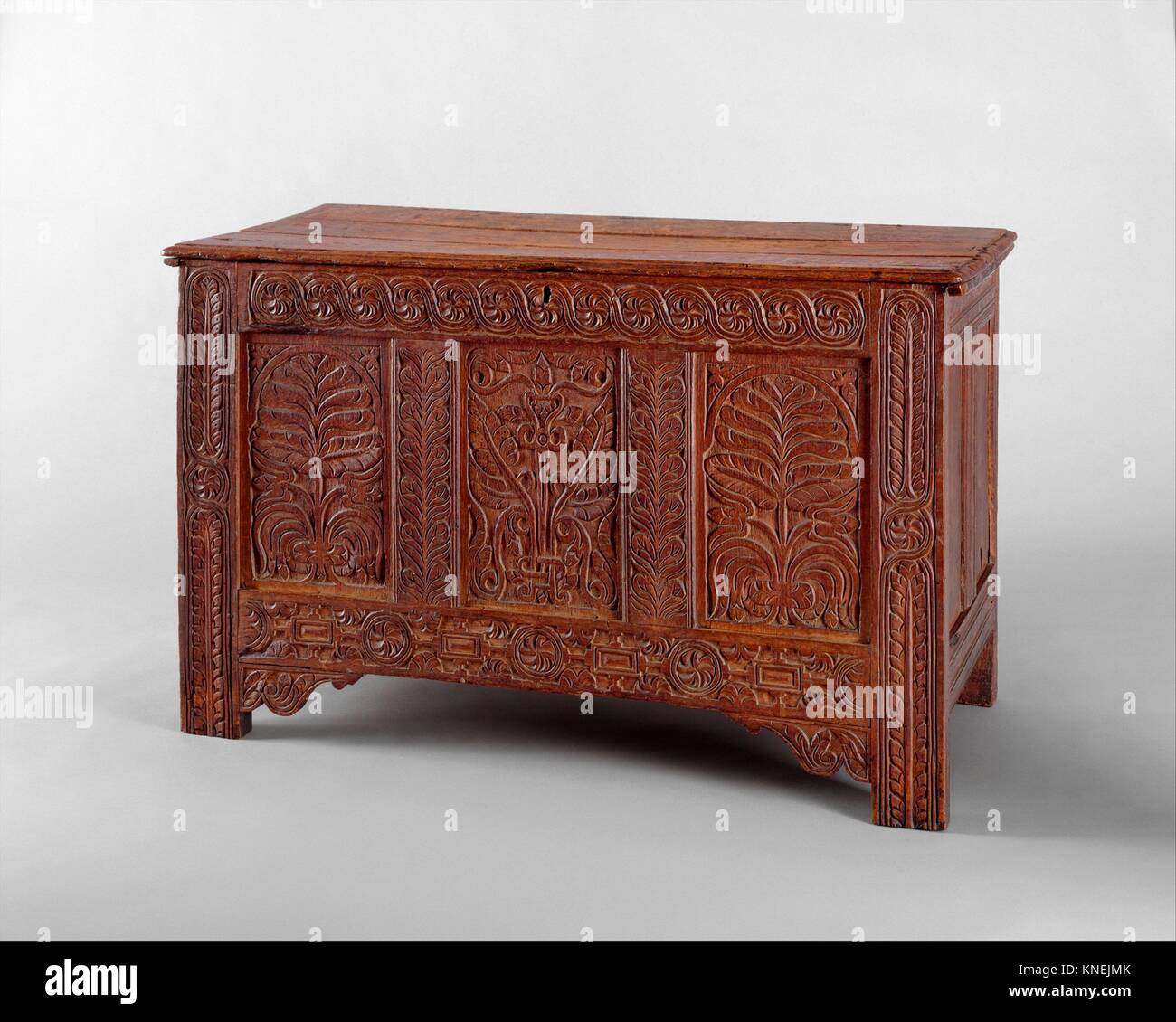 Chest maker hi-res stock photography and images - Alamy