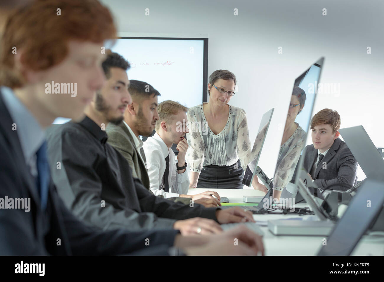 Indian teacher classroom hi-res stock photography and images - Alamy