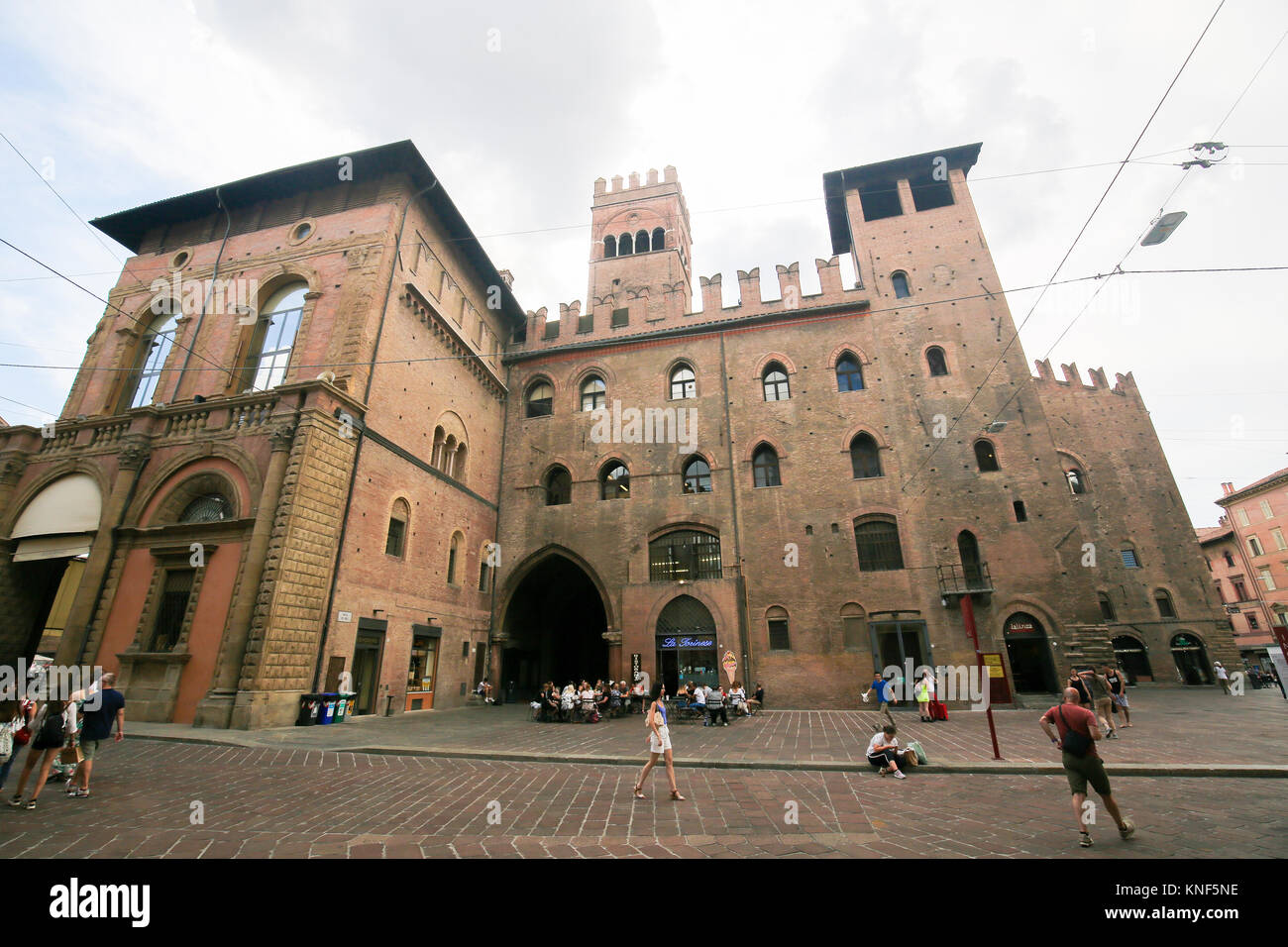 12th century building hi-res stock photography and images - Alamy