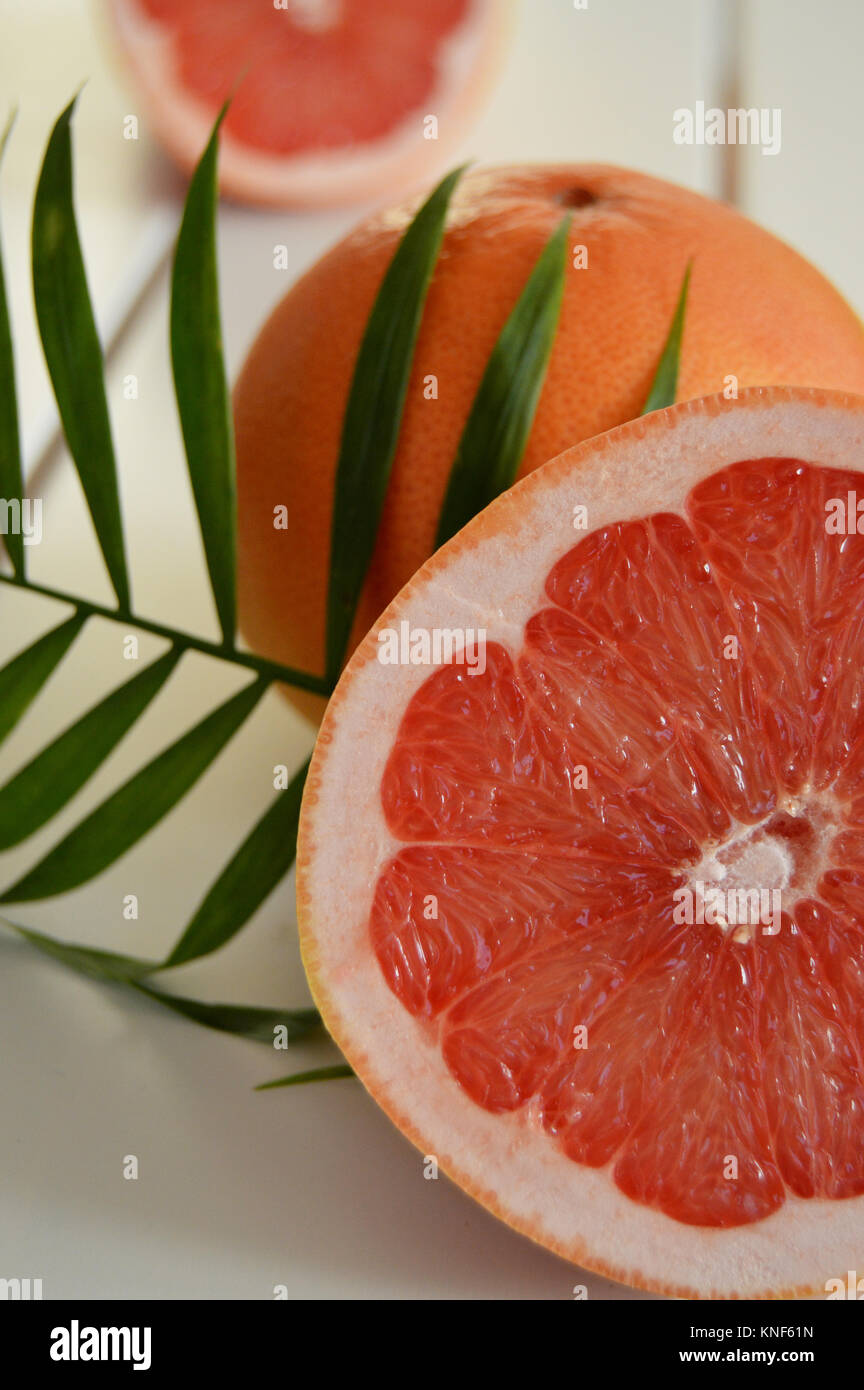 Fresh red grapefruit Stock Photo - Alamy