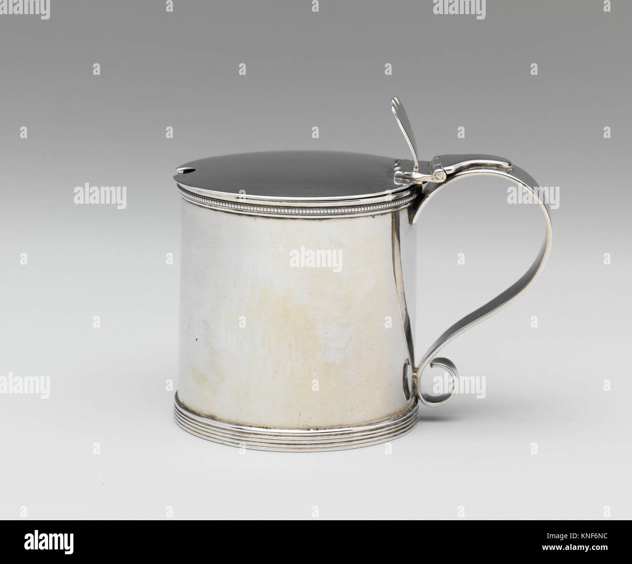 Mustard museum hi-res stock photography and images - Alamy