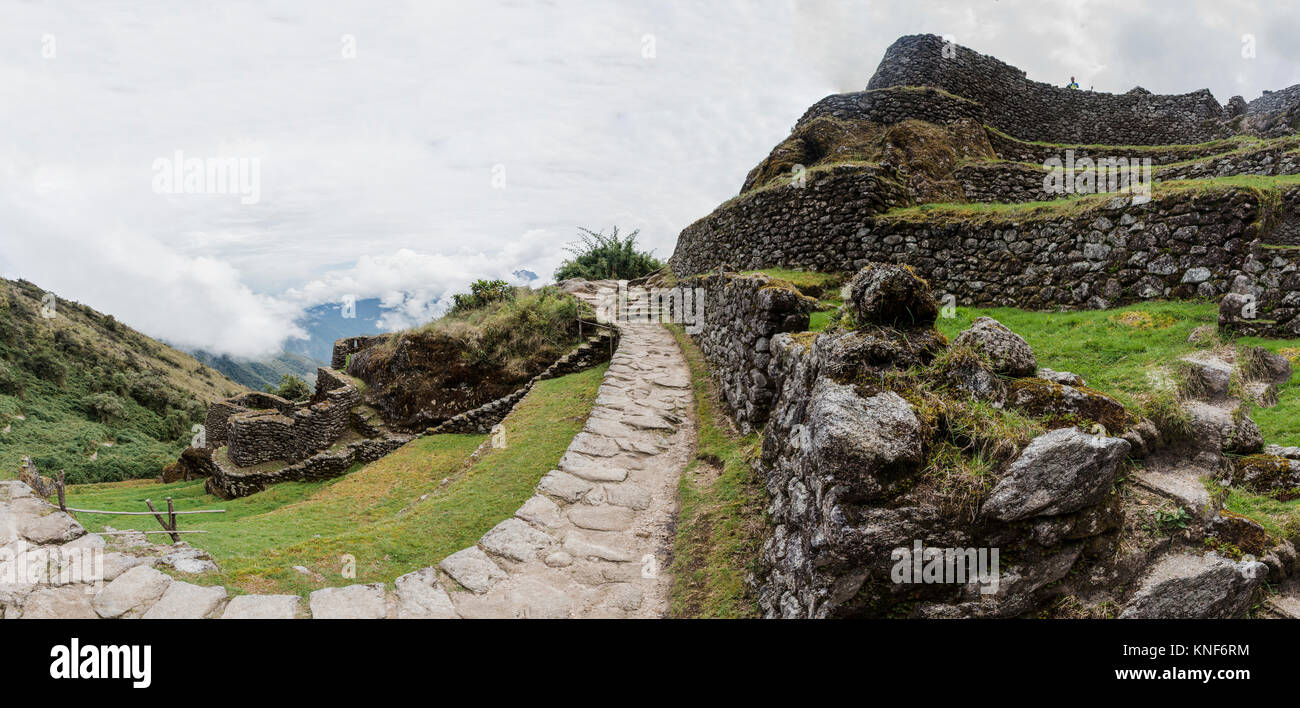 Inca stone wall hi-res stock photography and images - Alamy