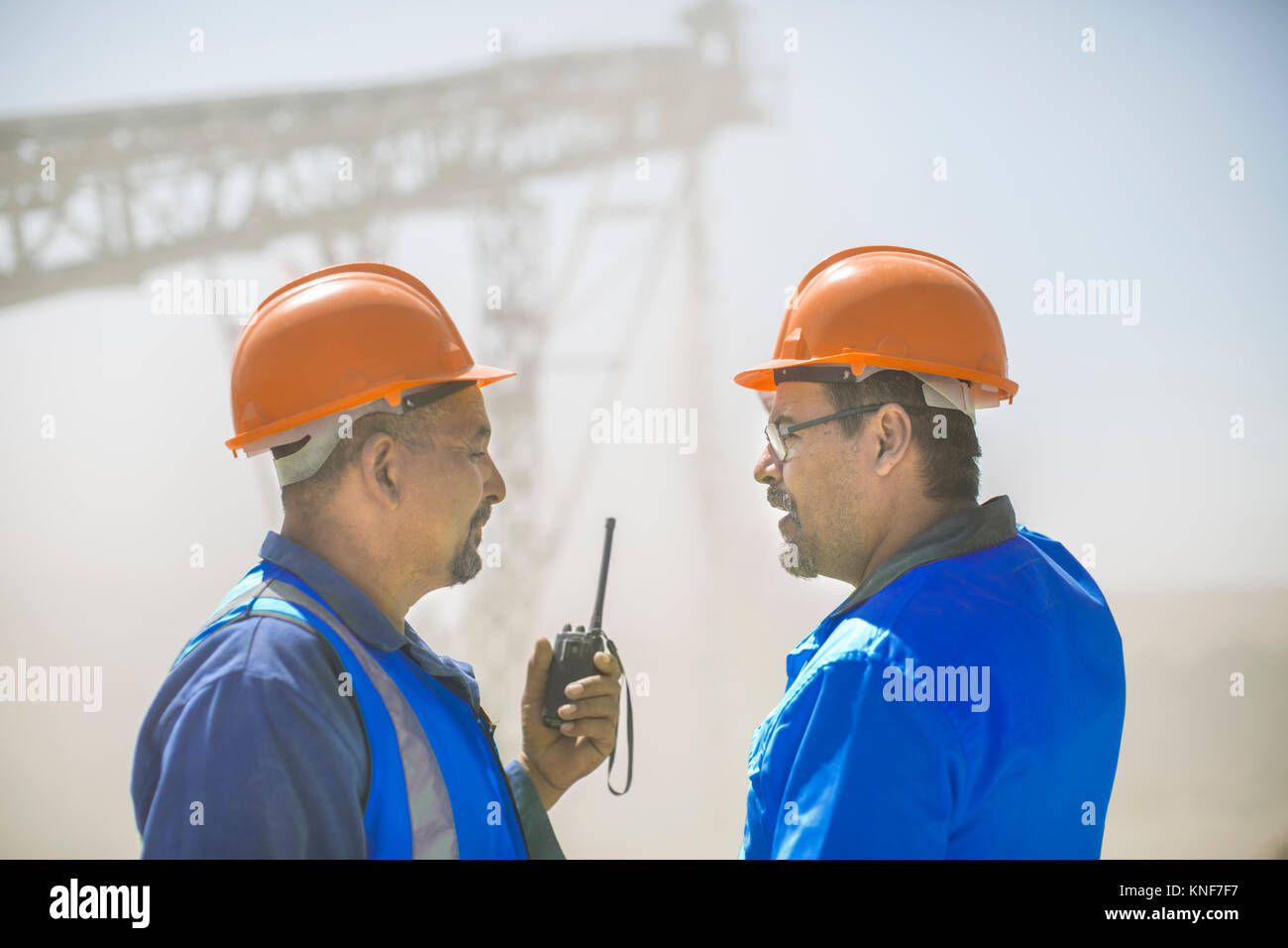 Quarry workers hi-res stock photography and images - Alamy