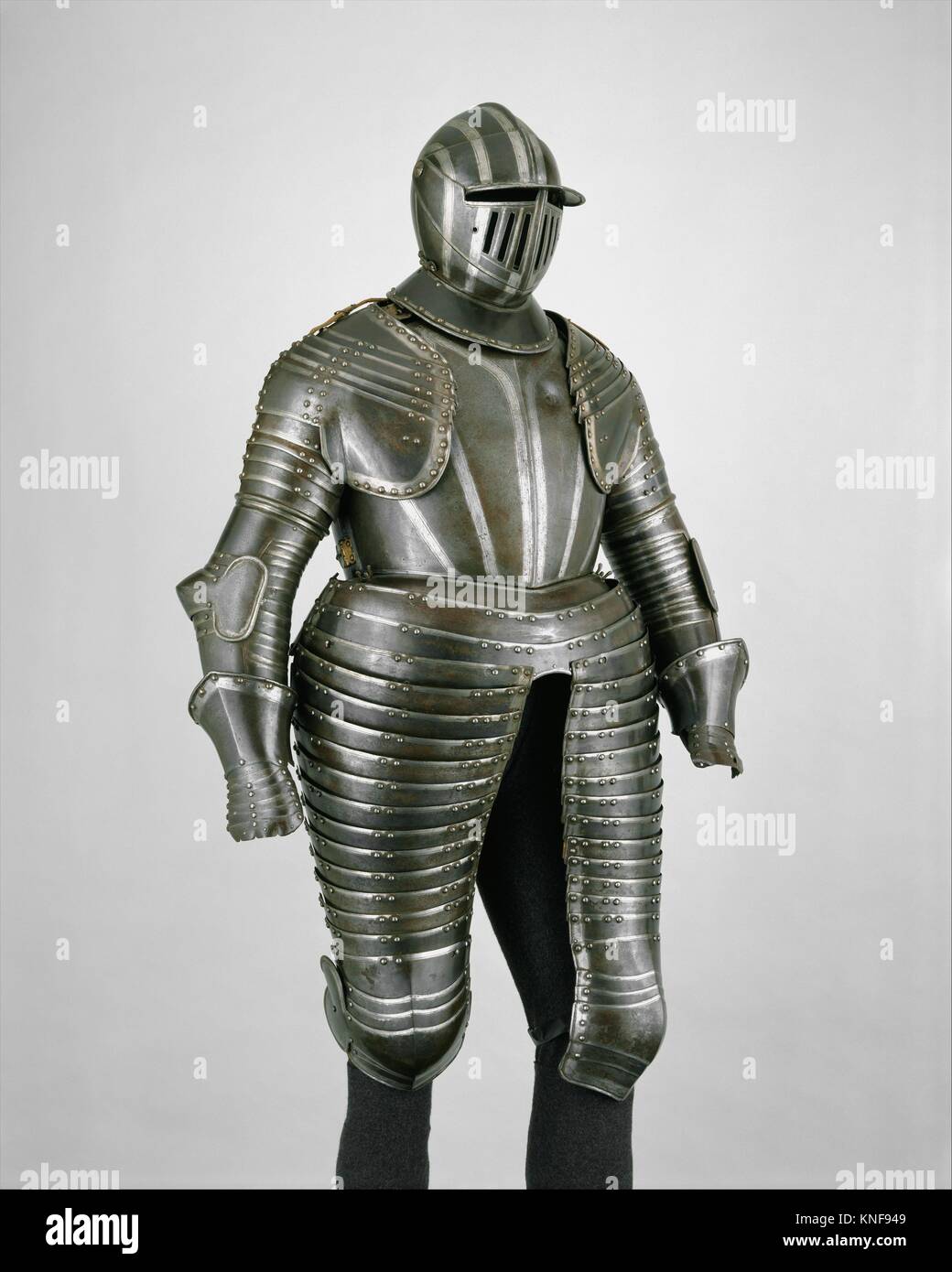 Cuirassier armour hi-res stock photography and images - Alamy