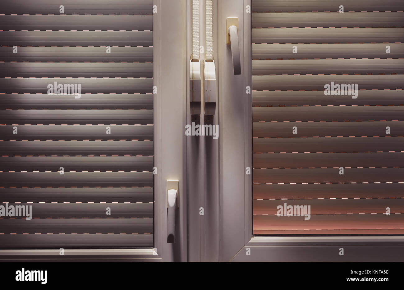 Aluminum window hi-res stock photography and images - Alamy