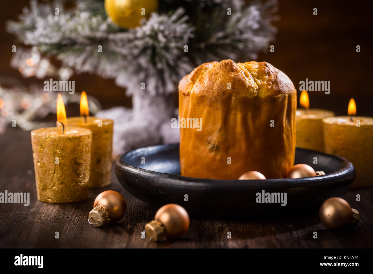 Traditional italian Panettone cake for Christmas Stock Photo - Alamy