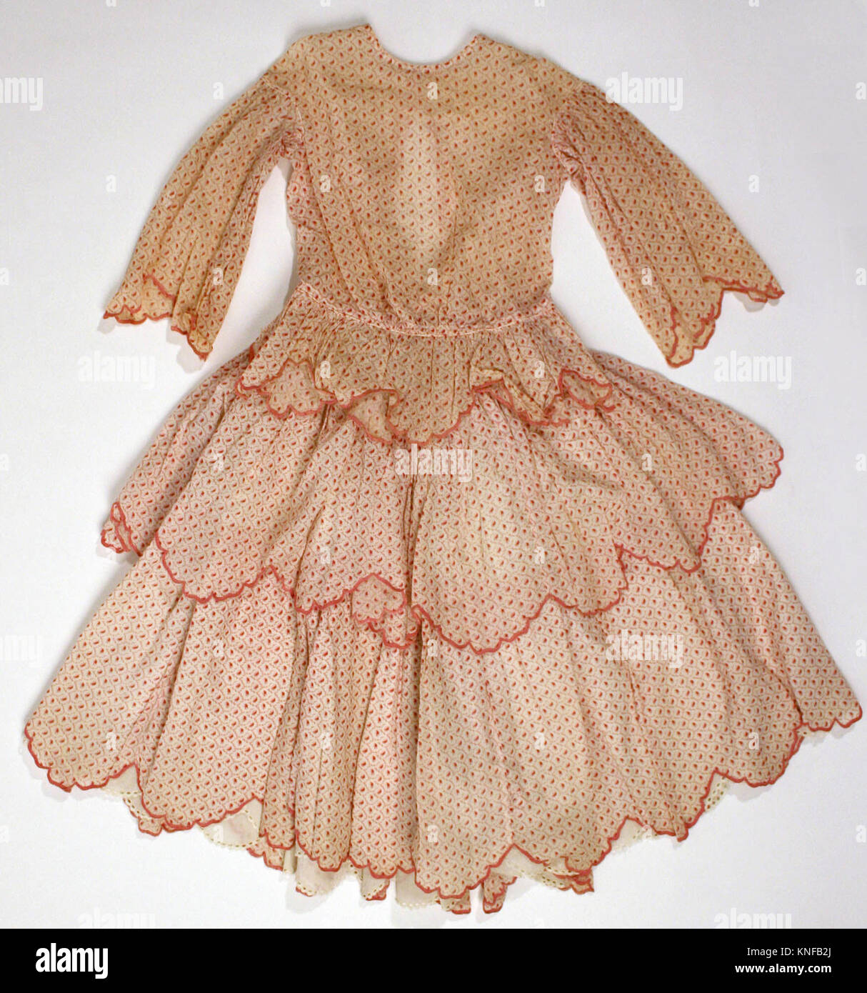 This dress from The Metropolitan Museum of Art showcases a historical ...