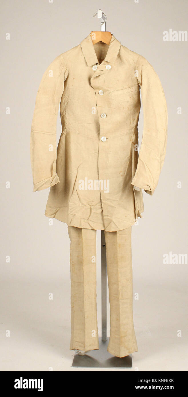 Ensemble MET 1973.195.2ab F 91368 Stock Photo - Alamy