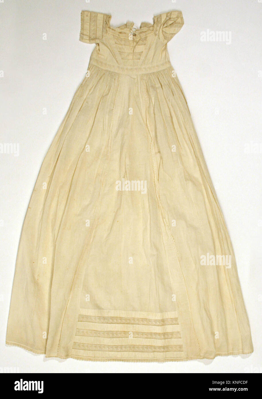 Dress MET CI38.74.3 103842 Stock Photo - Alamy