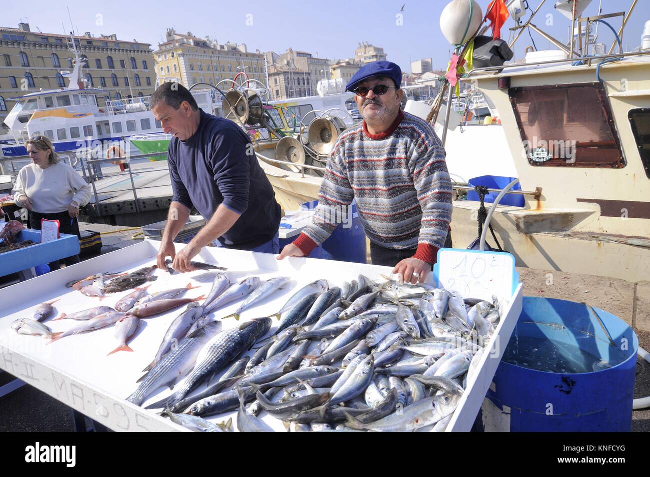 Marseille (France), fish market in the Old Port Stock Photo - Alamy