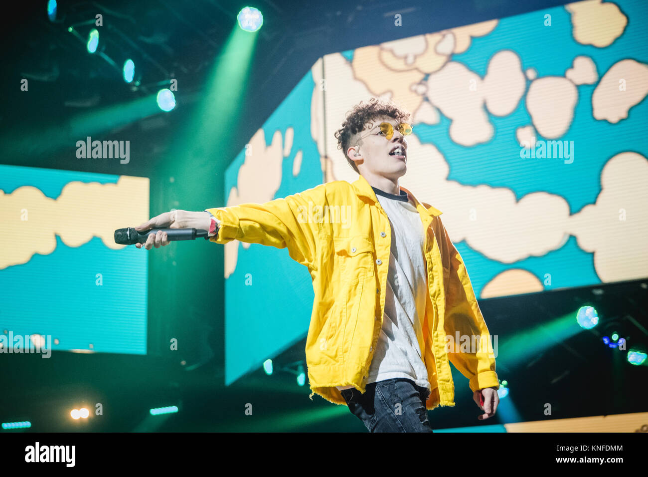 Nemo singer hi-res stock photography and images - Alamy