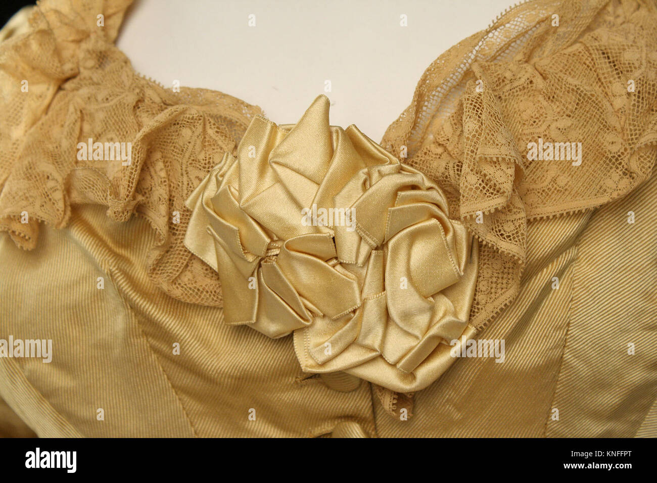 This historical dress represents the fashion and textile techniques of ...