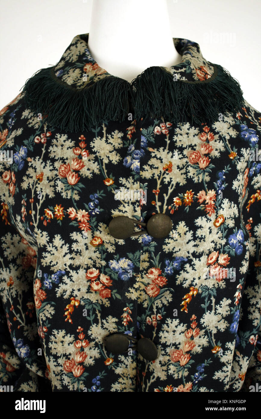 This ensemble represents a coordinated set of objects or attire ...