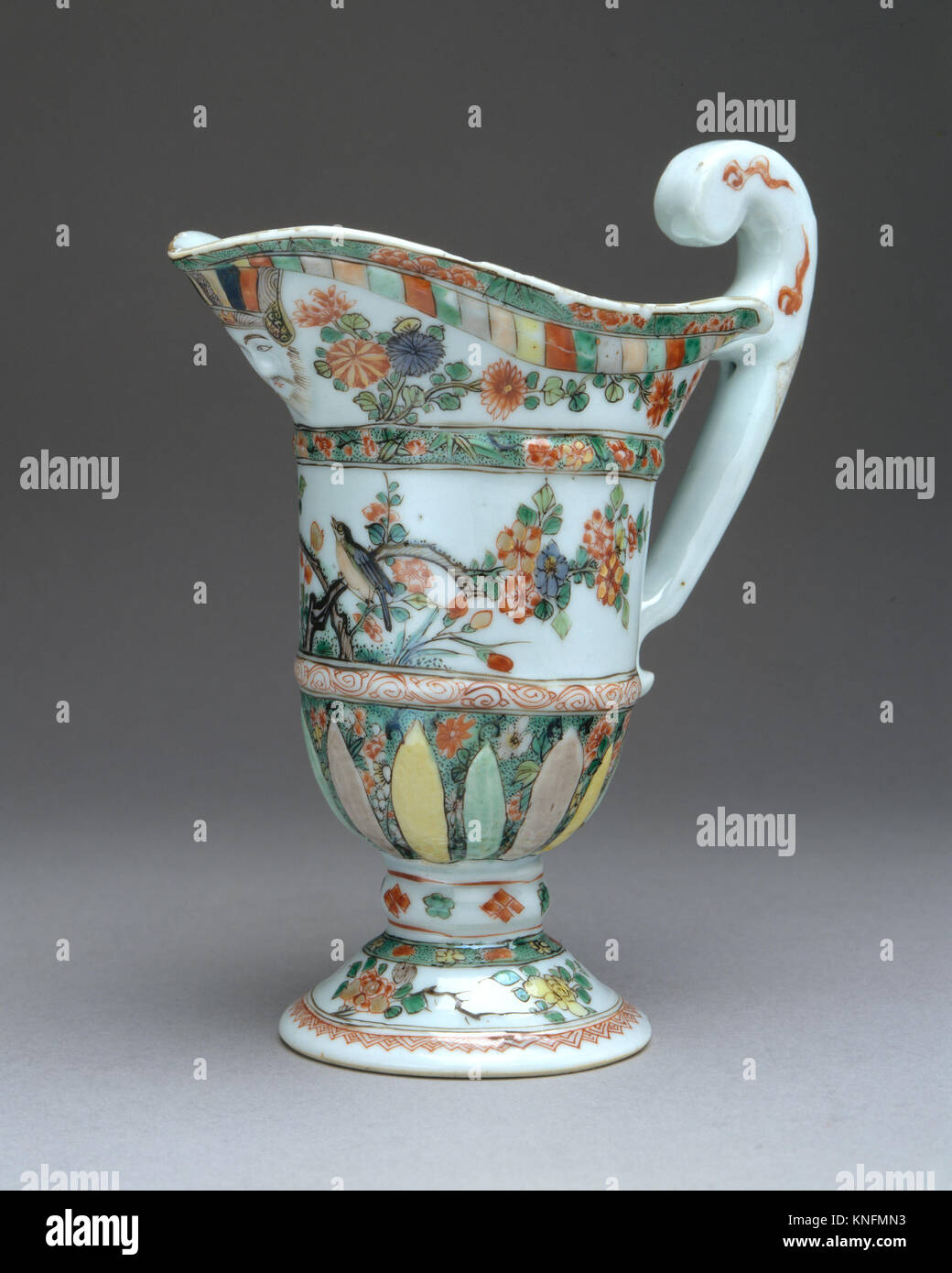 Utilitarian decor hi-res stock photography and images - Alamy