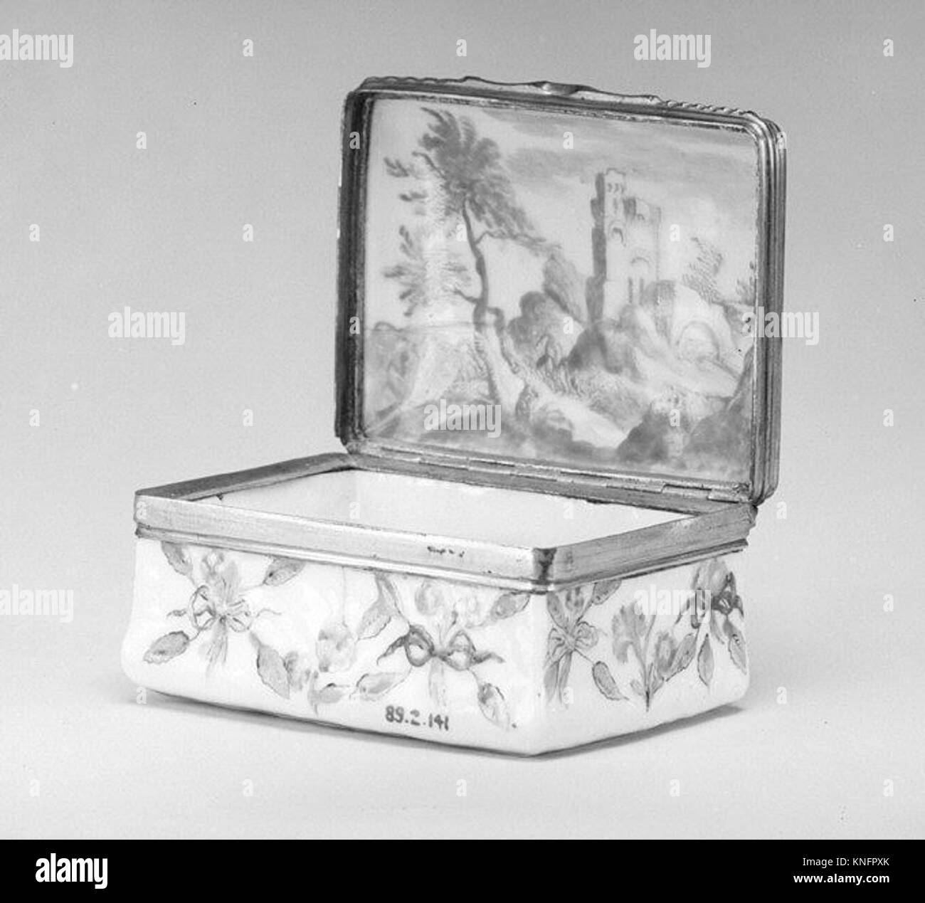 Hard elegant Black and White Stock Photos & Images - Alamy