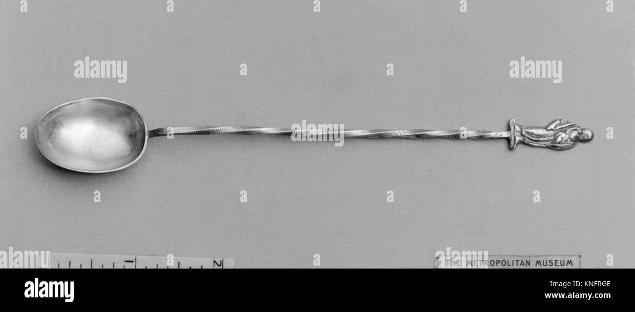 Shaped top Black and White Stock Photos & Images - Alamy