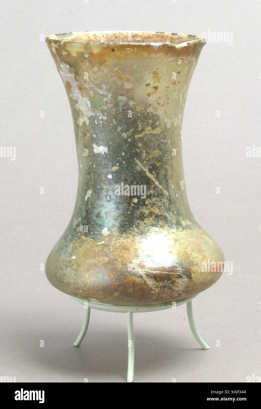 Bell beaker culture hi-res stock photography and images - Alamy