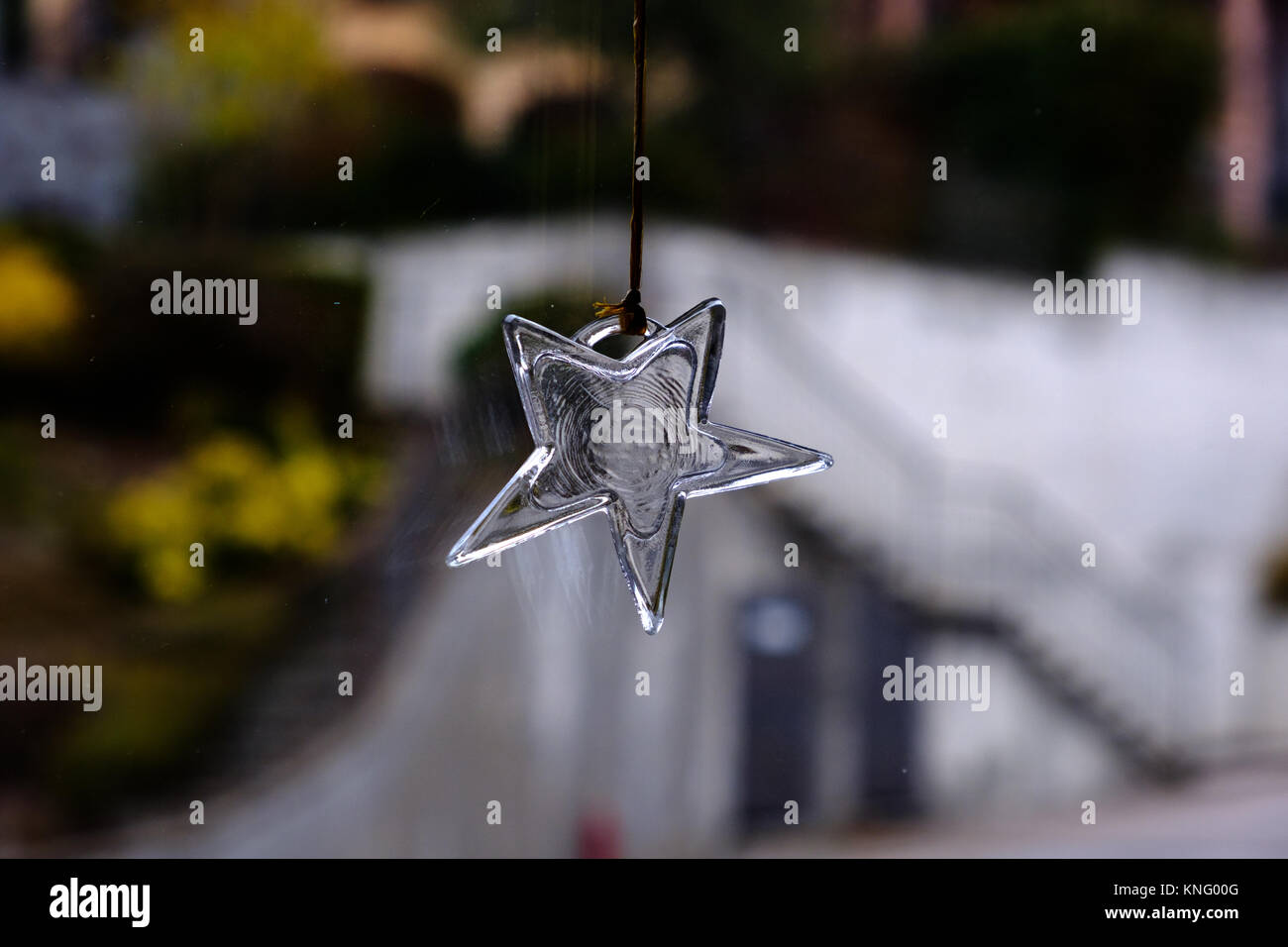 Star shaped window hi-res stock photography and images - Alamy