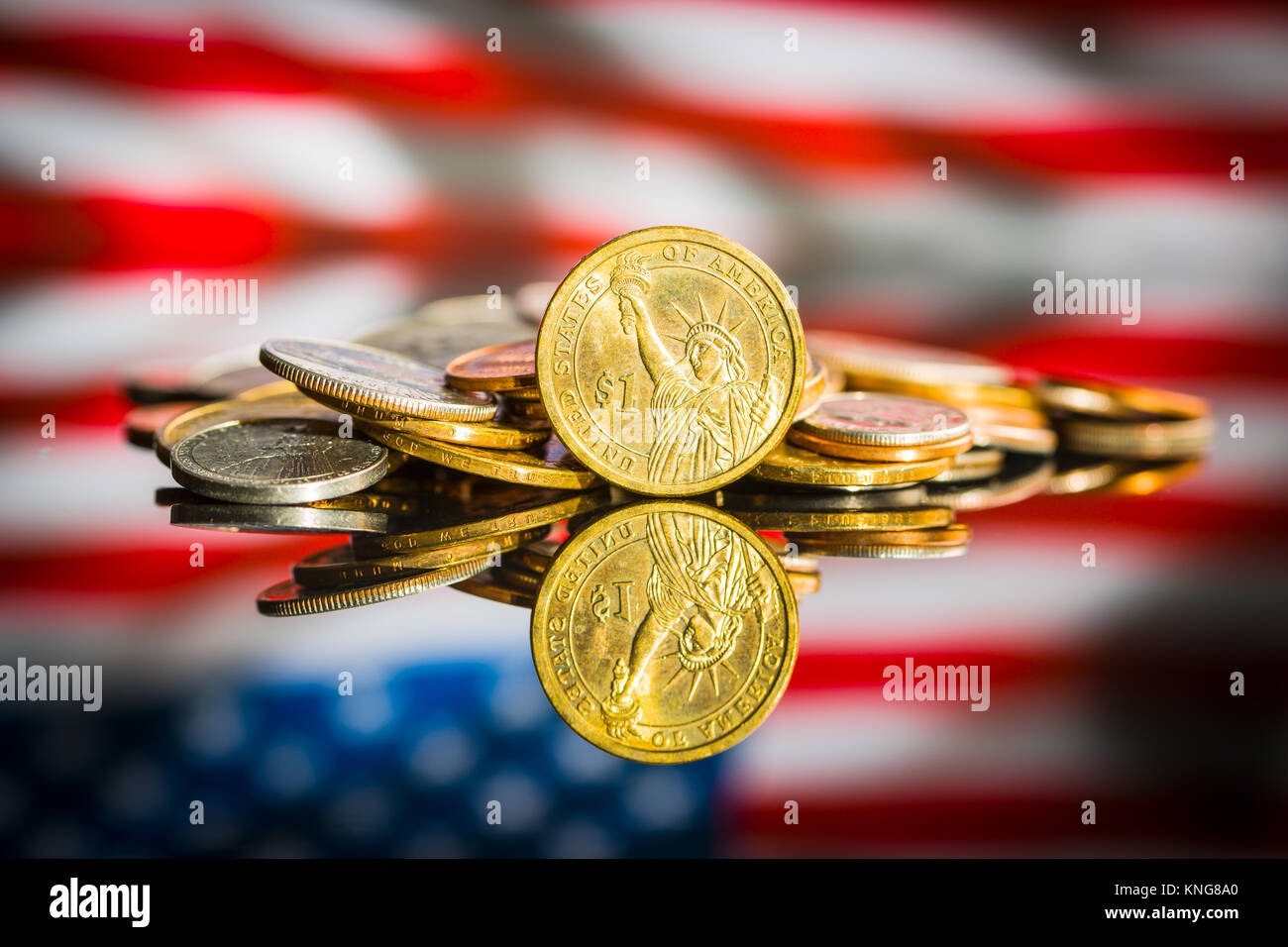 One dollar coin gold hi-res stock photography and images - Alamy