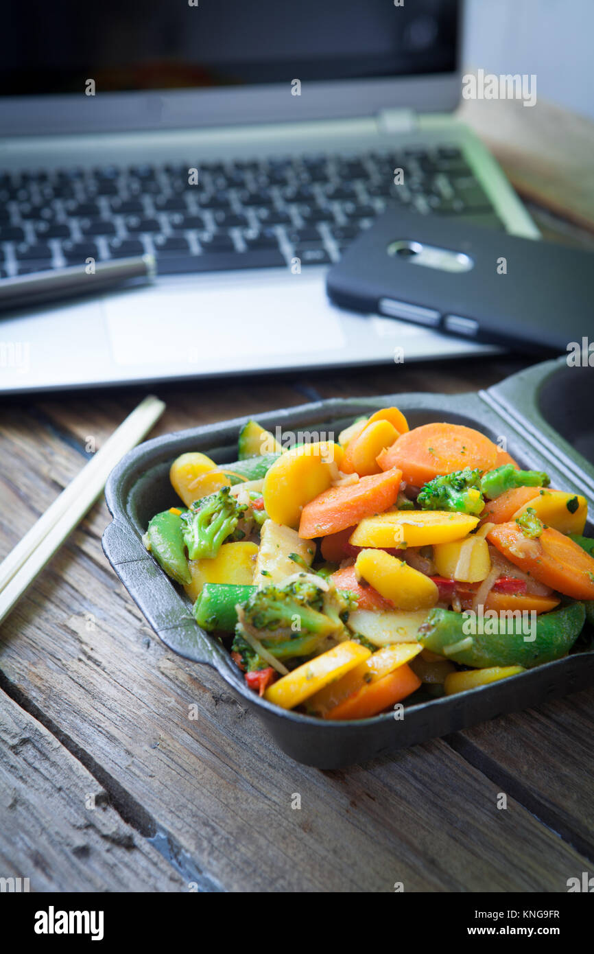 Wok to work hi-res stock photography and images - Alamy
