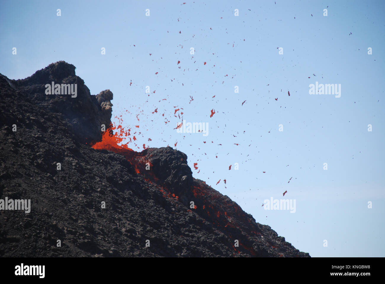 an eruption of the volcano Pacaya in Guatemala Stock Photo - Alamy