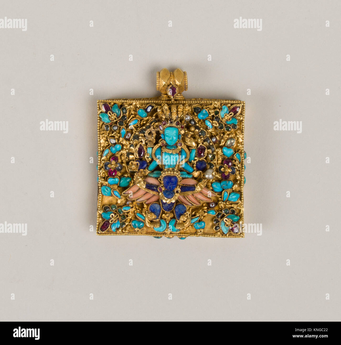 Gold amulet hi-res stock photography and images - Alamy