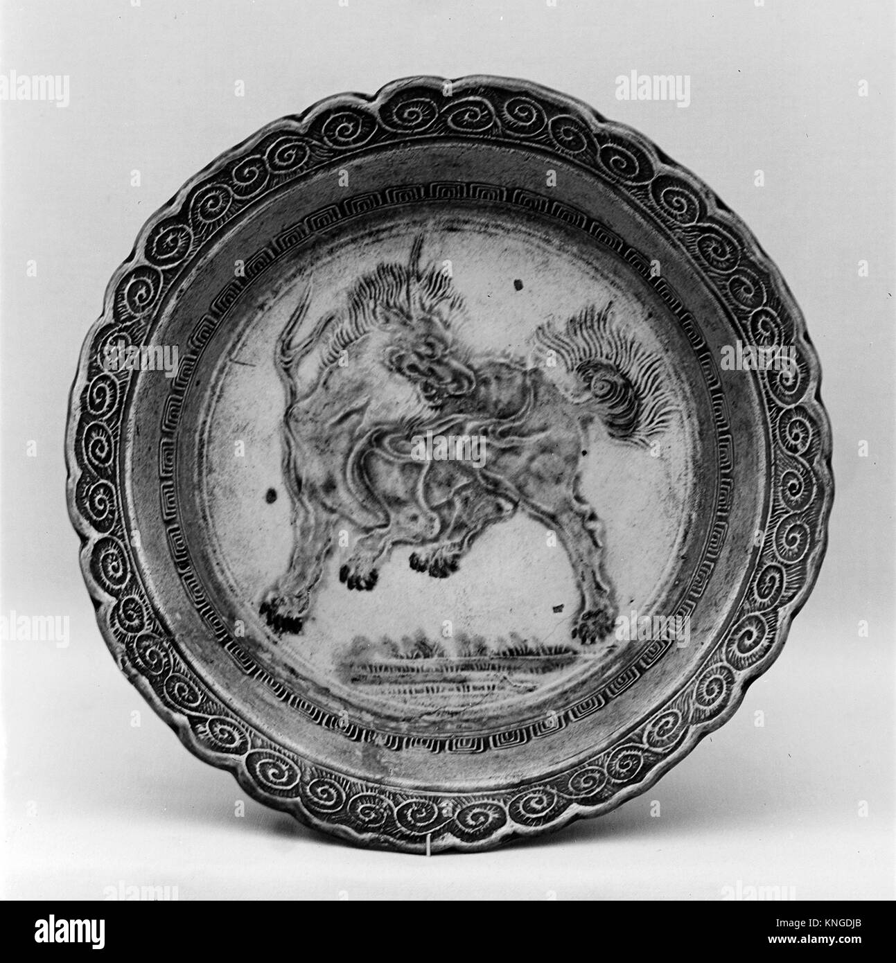 Dish. Period: Edo period (1615-1868); Date: 18th century; Culture ...