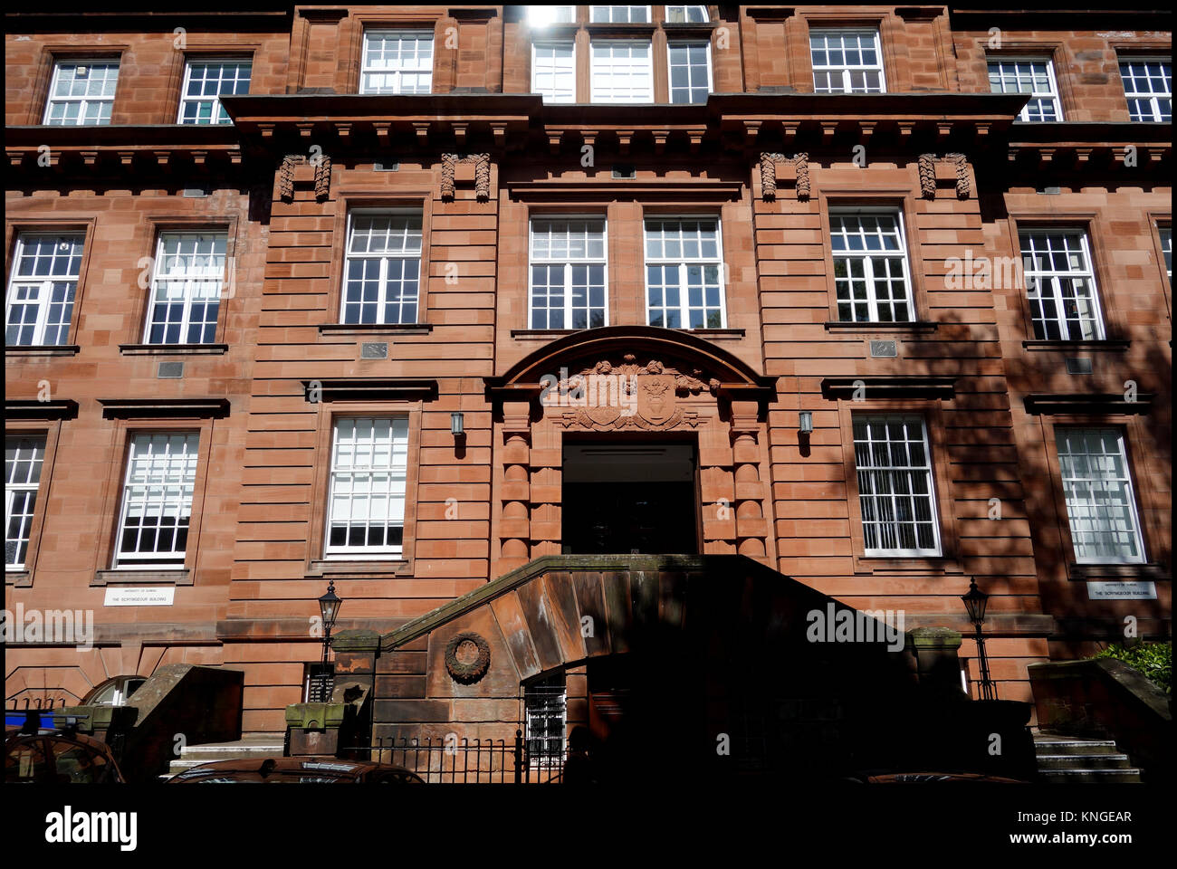 Dundee college hi-res stock photography and images - Alamy