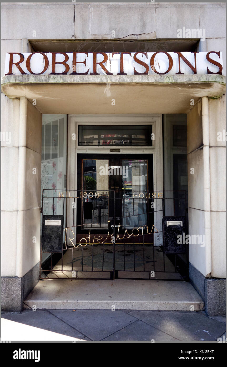 Robertsons furniture store dundee hi-res stock photography and images - Alamy