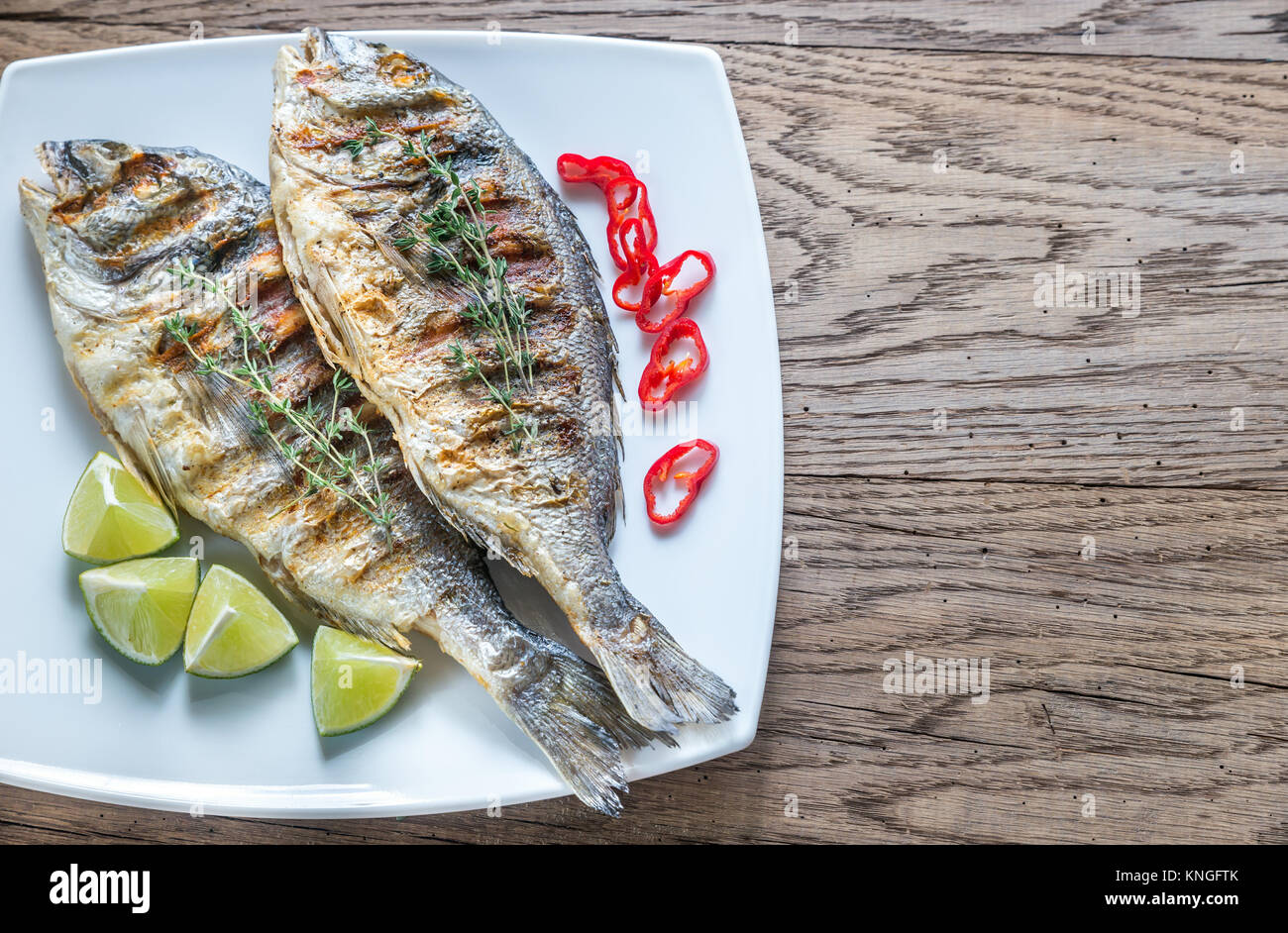 Dorade Royale Fish Stock Photo - Alamy