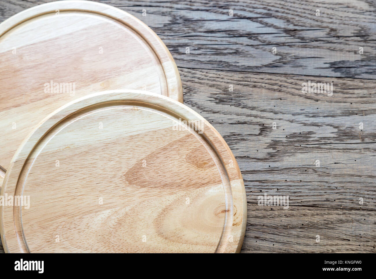 Round wooden boards Stock Photo - Alamy