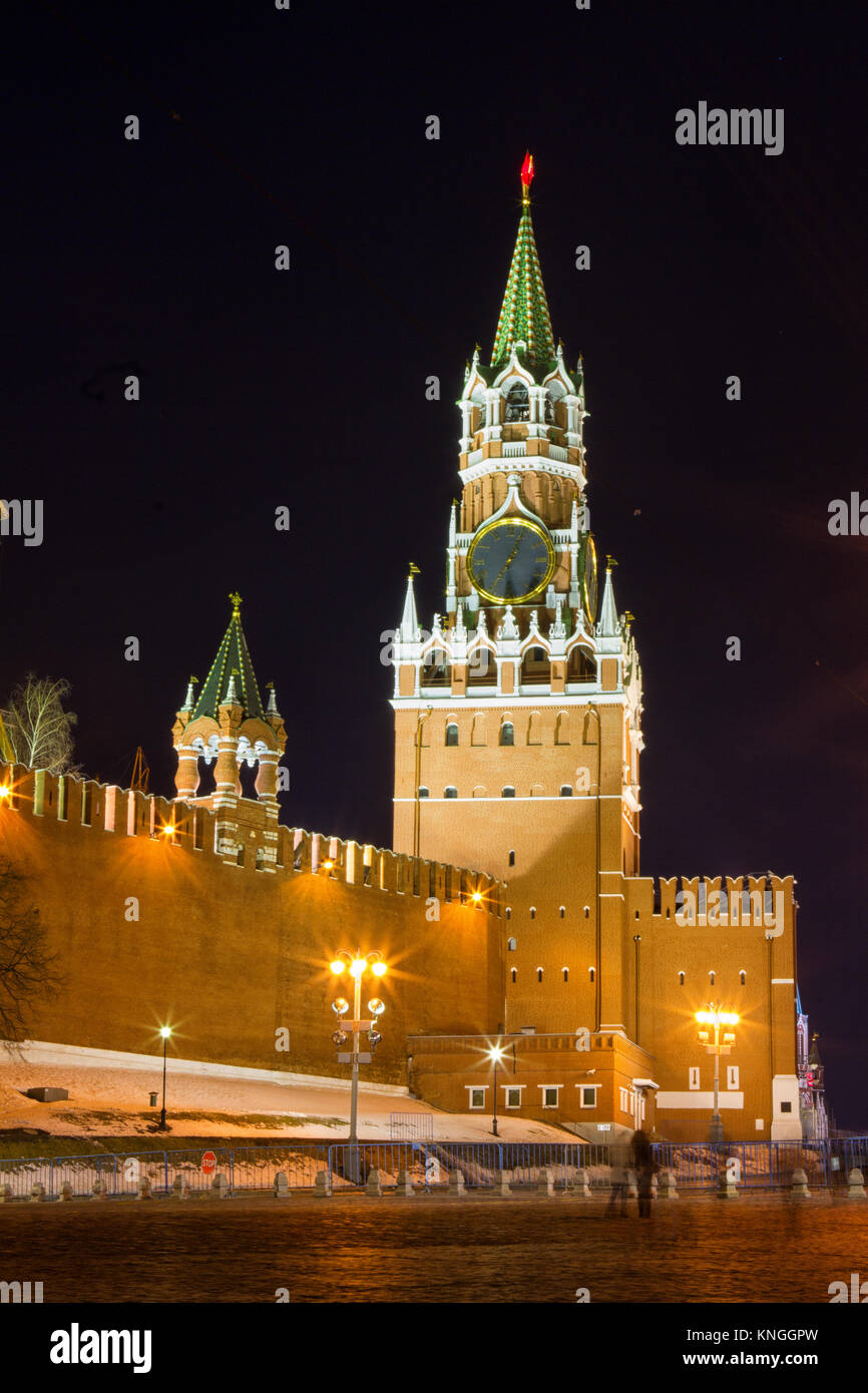 Night view of Moscow Red Square, Spasskaya Tower of Kremlin Stock Photo ...