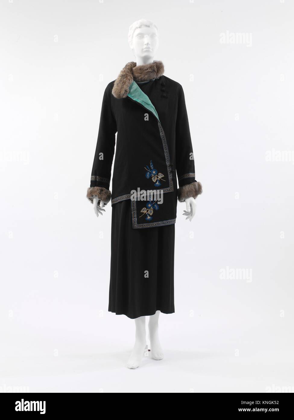 Paul poiret design hi-res stock photography and images - Alamy