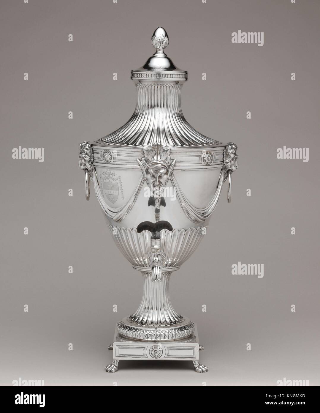 Tea urn hi-res stock photography and images - Alamy